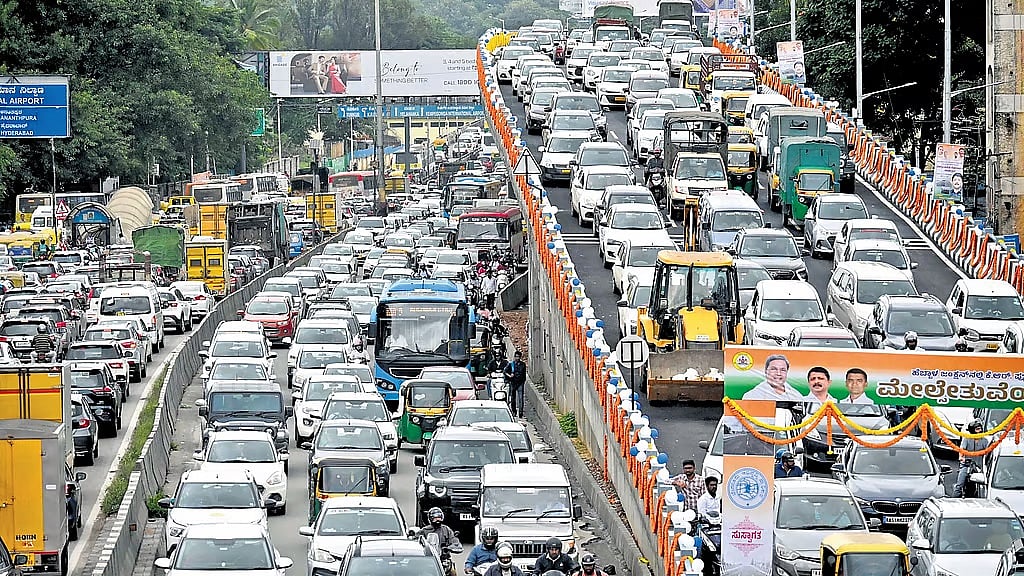 Bengaluru: Hebbal Flyover loop ಉದ್ಘಾಟನೆ; ಟ್ರಾಫಿಕ್ ಸಮಸ್ಯೆ ಶೇ.30ರಷ್ಟು ...