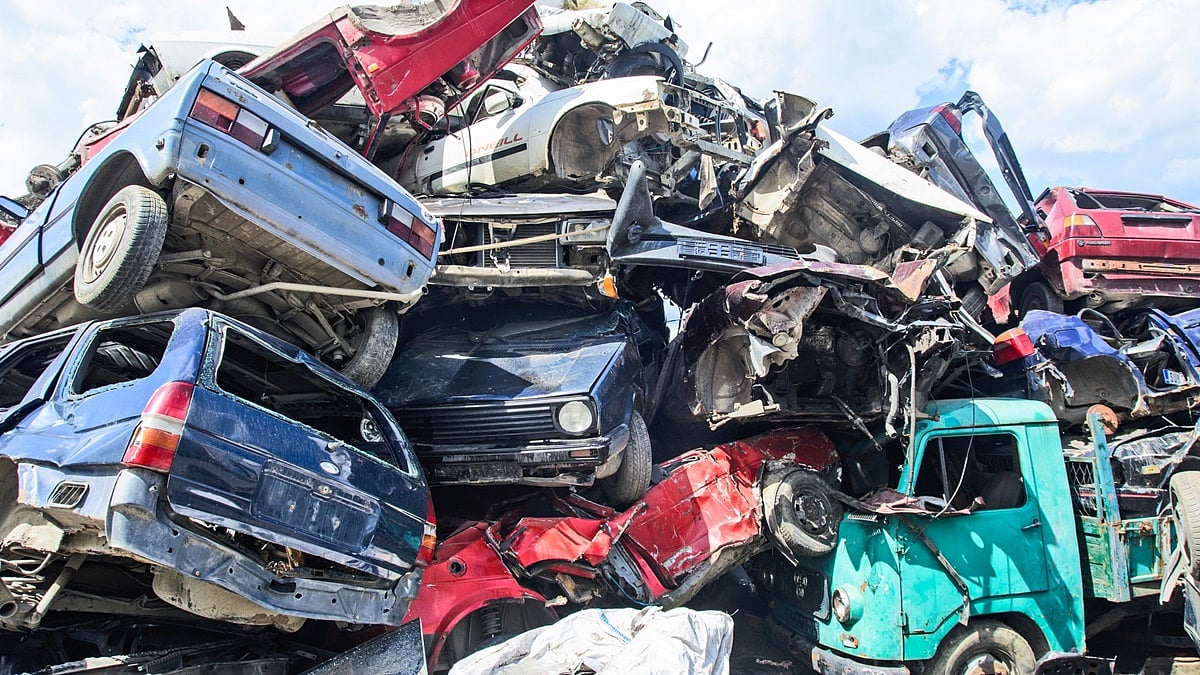 Scrap ವಾಹನ ವಾಪಸ್ ಪಡೆದು ಮರುಬಳಕೆ ಮಾಡಿ: ಆಟೋಮೊಬೈಲ್ಸ್ ತಯಾರಕರಿಗೆ ರಾಜ್ಯ ಸರ್ಕಾರ ...